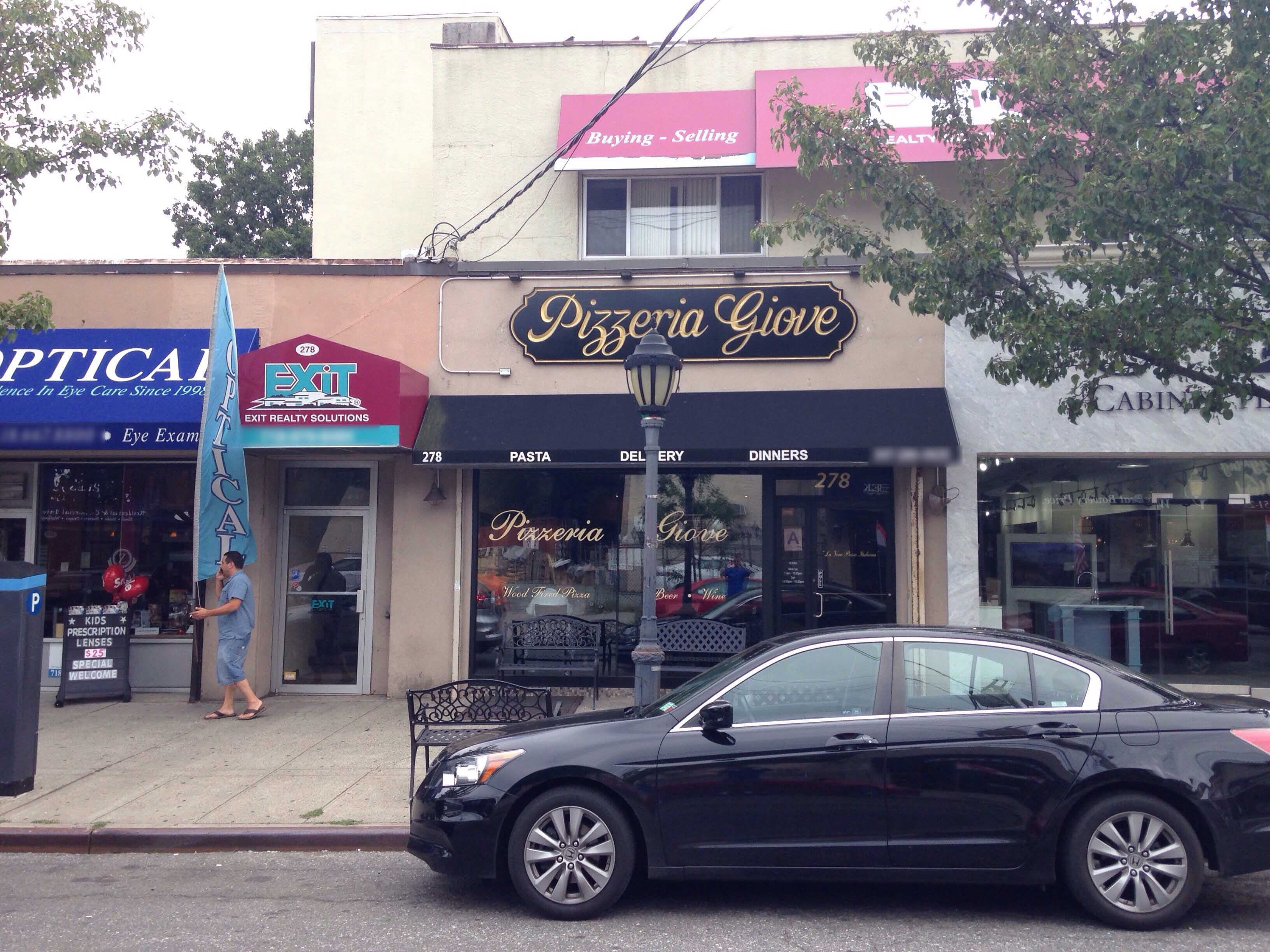 10306 Pizzeria Giove New Dorp Staten Island New York City